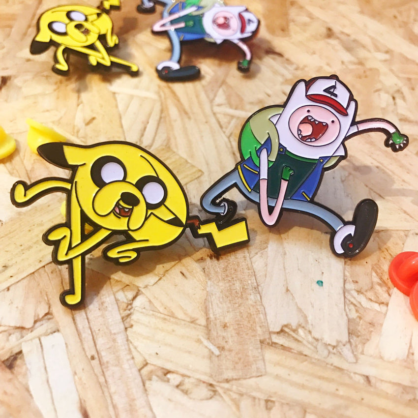 Pin Badges – Thumbs Design